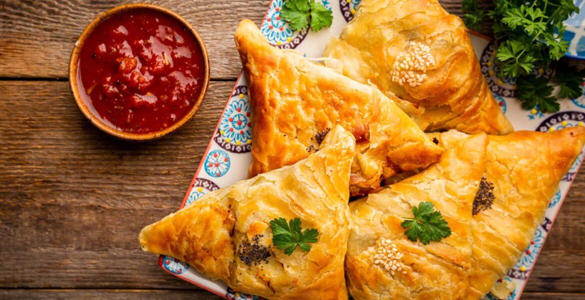 Meat Samosa Recipe - A Tasty Recipe Guide - Brownie Burg